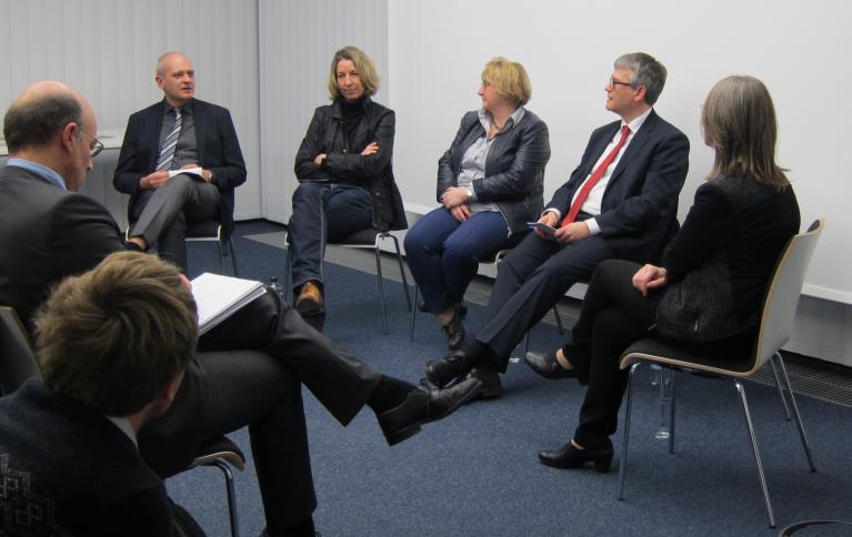 Wissenschaft trifft Wirtschaft trifft Politik | BioRegio STERN ...